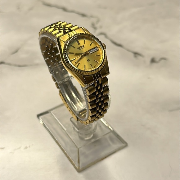 Seiko | Accessories | Vintage Seiko Quartz Womens Gold Tone Wristwatch | Poshmark